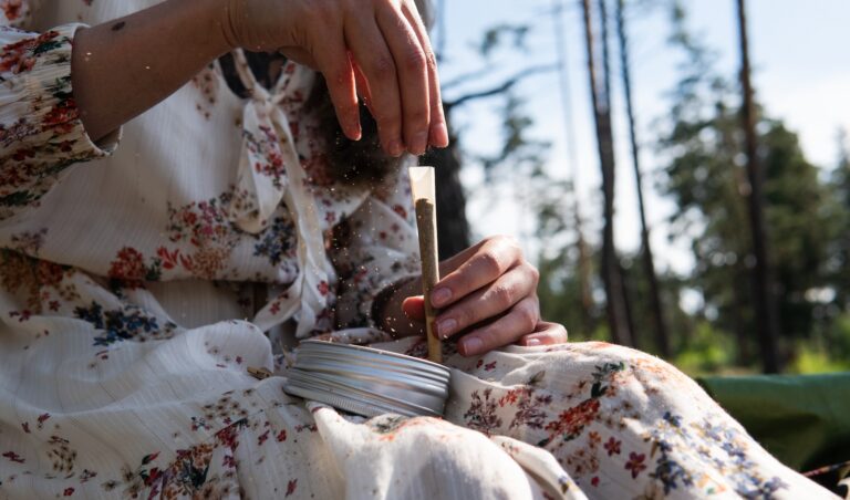 Herbal Cigarettes ~ Medicinal Smoking Blends - Adamant Living